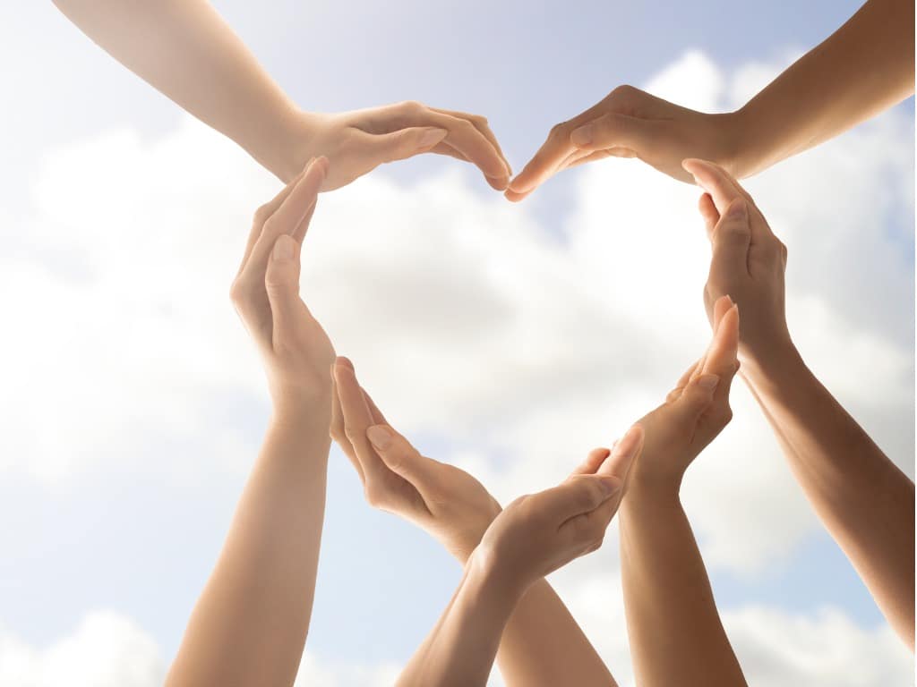 How to Be More Kind in Everyday Life - The Joyful Dabbler